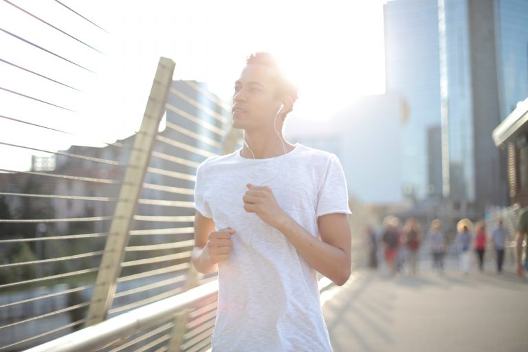 10 Benefits of Morning Sunlight - Fitness articles | Trainerize.me